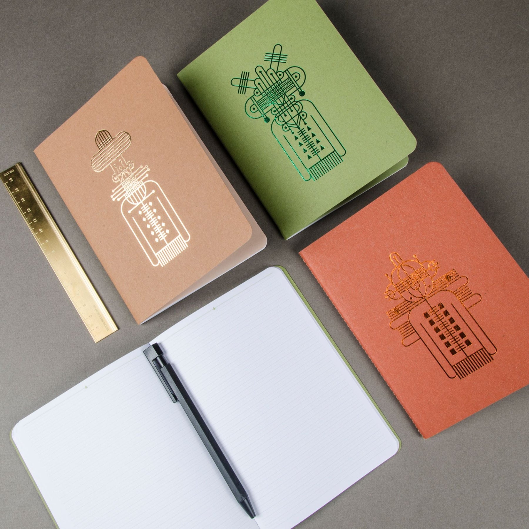 Happily Ever Paper Pictobot Defter - Vitruta